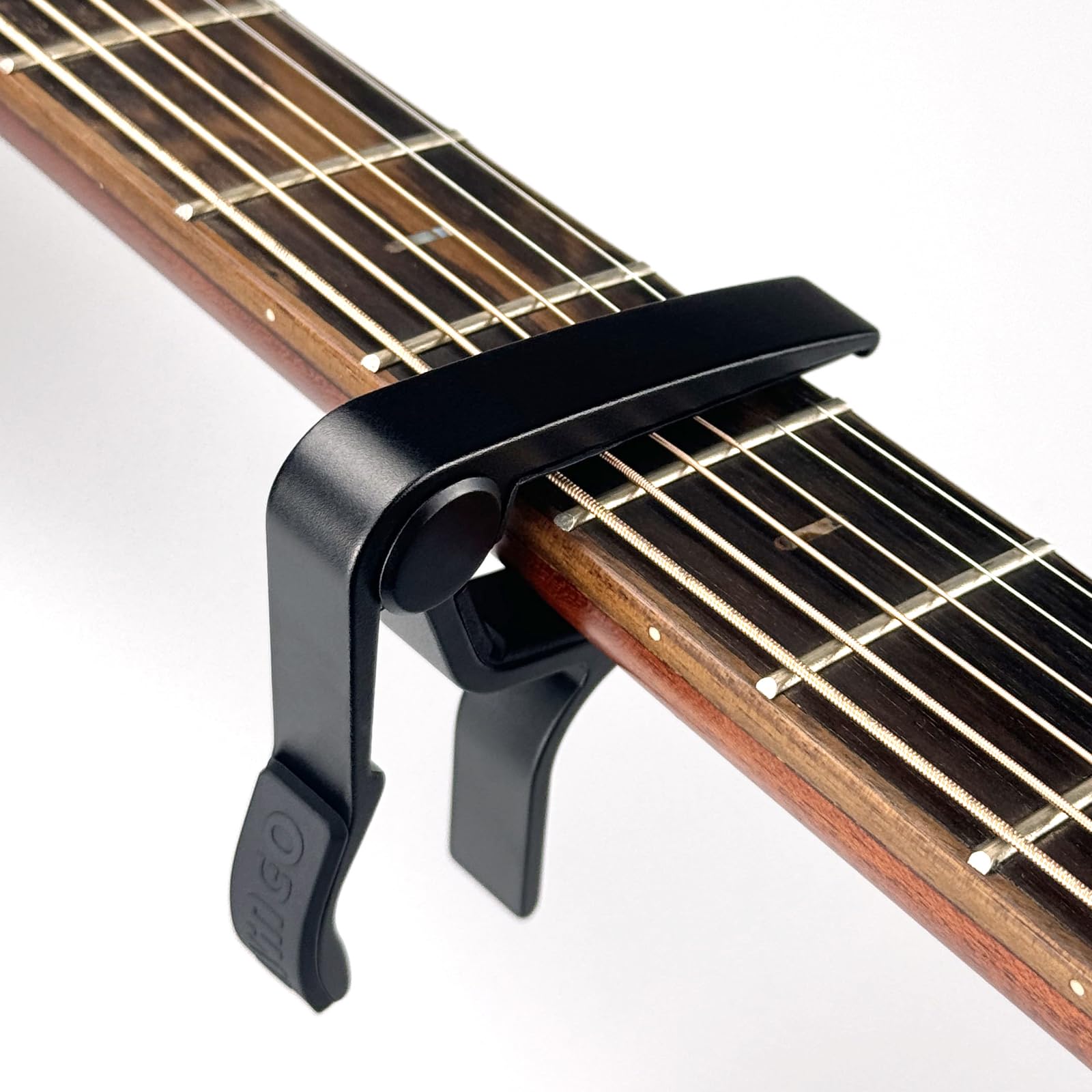 WINGO Guitar Capo for Acoustic and Electric Guitars with 5 Picks for Free, Red.