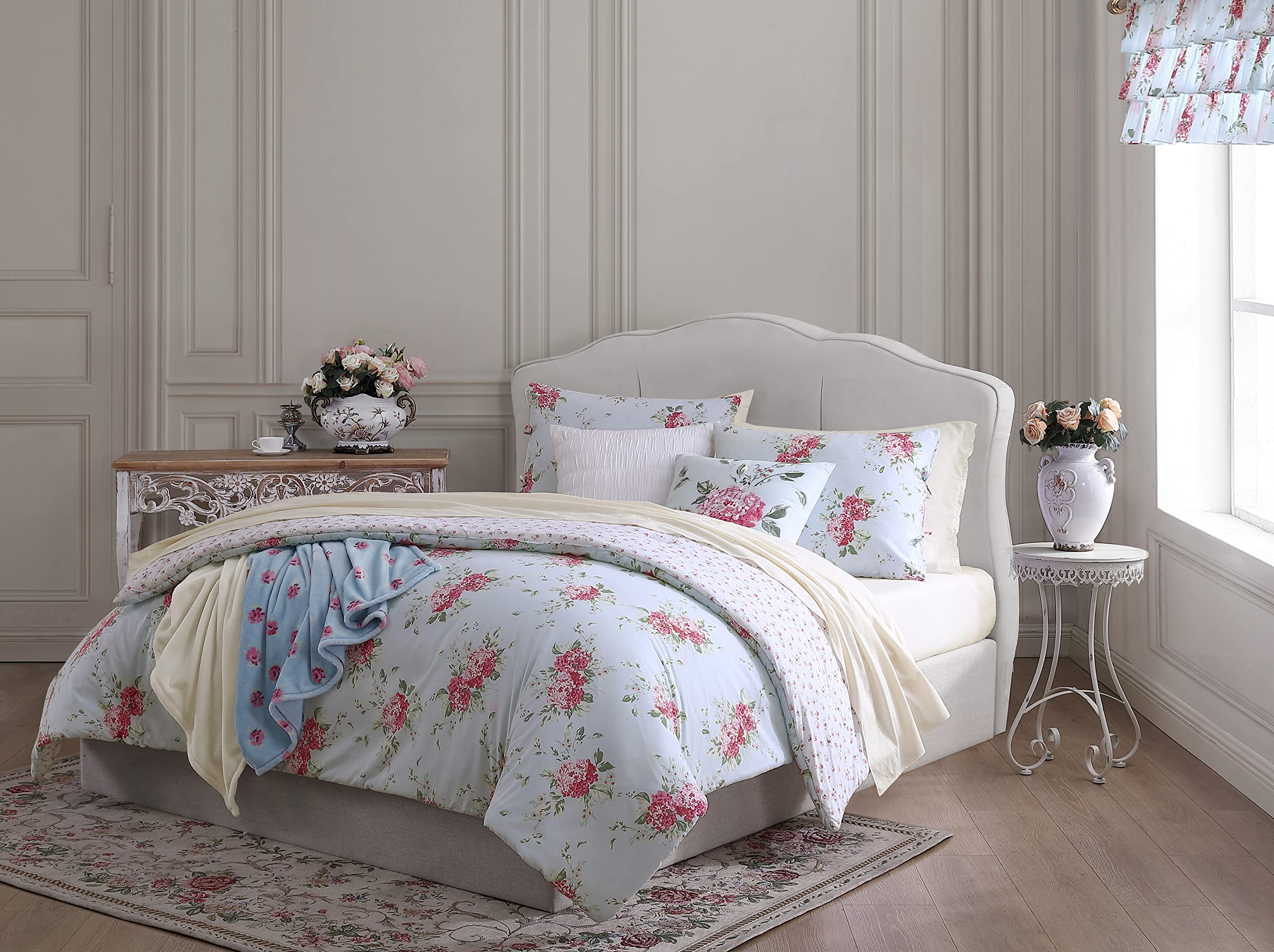 Shabby Chic® - King Comforter Set, Reversible Cotton Bedding with Matching Shams, Elegant Floral Home Decor for All Seasons (Chloe Blue, King)