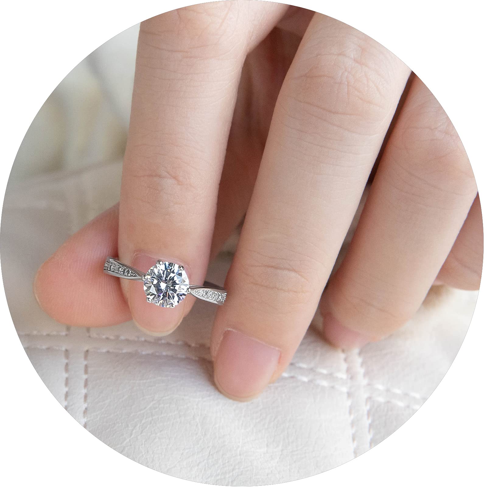 YUPHUNY 1 Carat Round Cubic Zirconia Silver Classic Engagement Ring Ladies Proposal CZ Wedding Ring Size 6-9