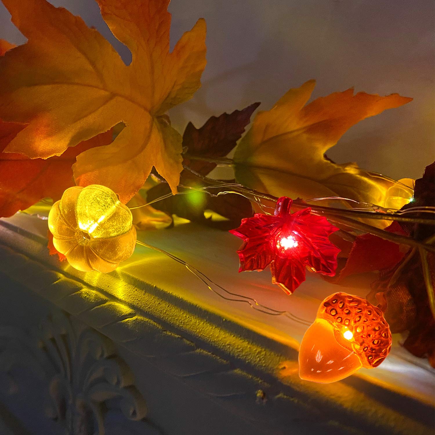 TURNMEON Thanksgiving Decor 30LED/10Ft 3D Pumpkin Lights Thanksgiving Decorations, 3 in 1 Battery Powered Fall Lights Pumpkin Decor, Fall Garland Lights Indoor Outdoor Fall Decor Autumn Halloween Home