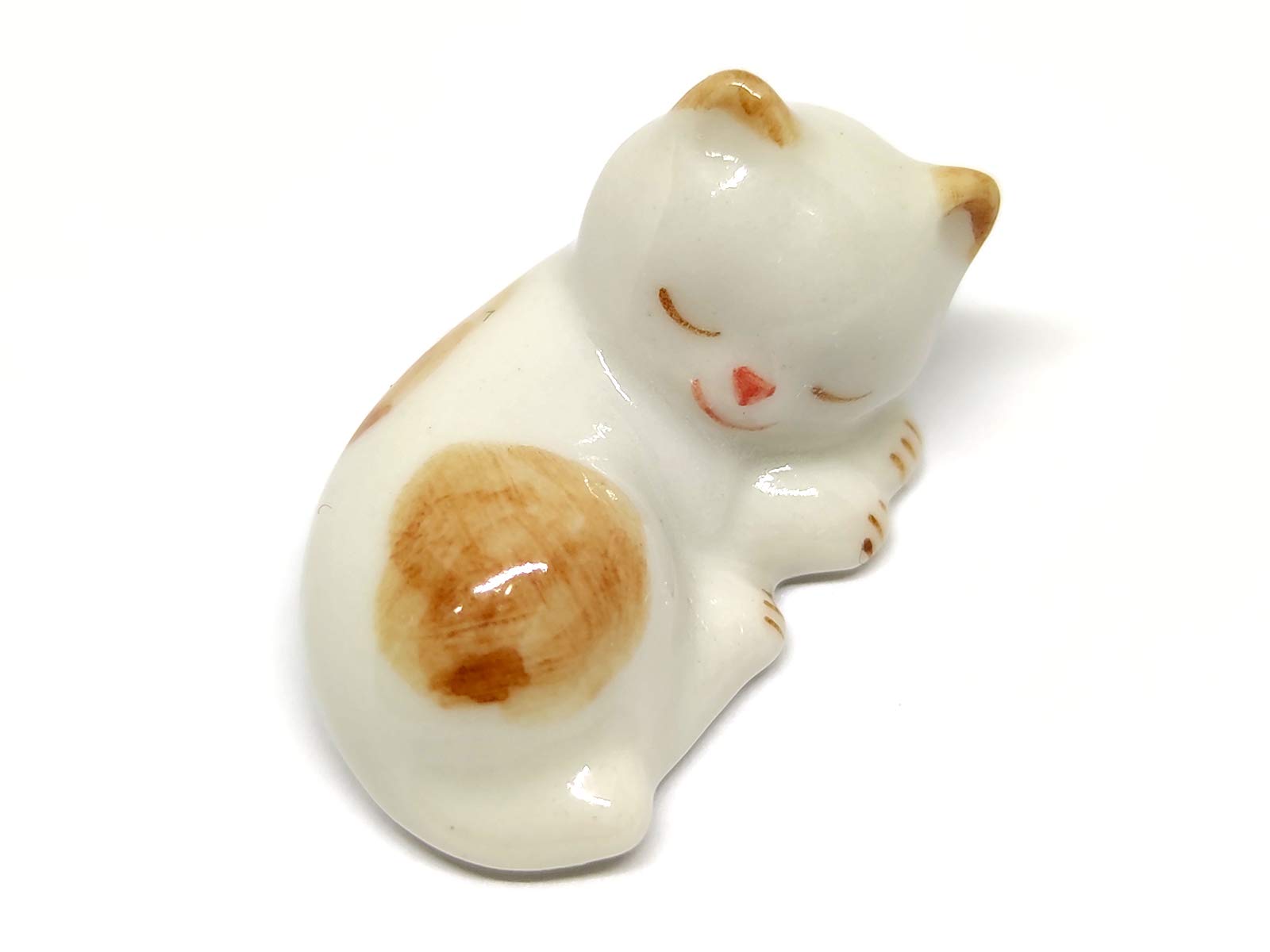 SSJSHOP Kitten Sleeping Cat Micro Tiny Dollhouse Figurines Ceramic Hand Painted Animals Collectible Small Gift Home Garden Decor,