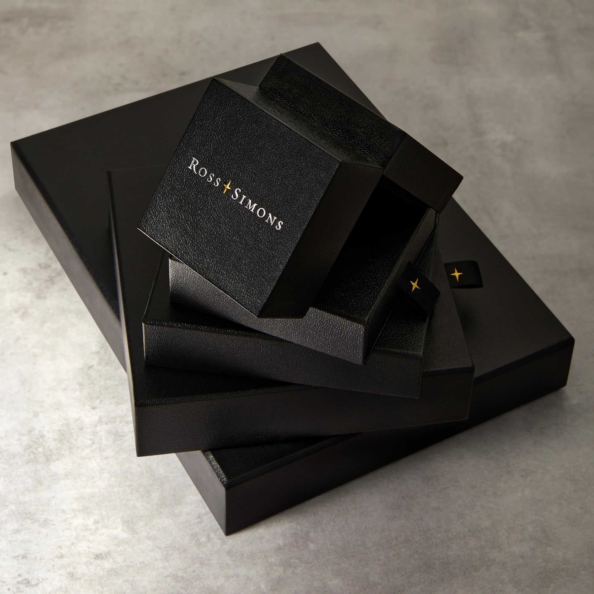 Ross-Simons Italian 24kt Gold Over Sterling Byzantine Double Lion Head Bracelet. 8 inches