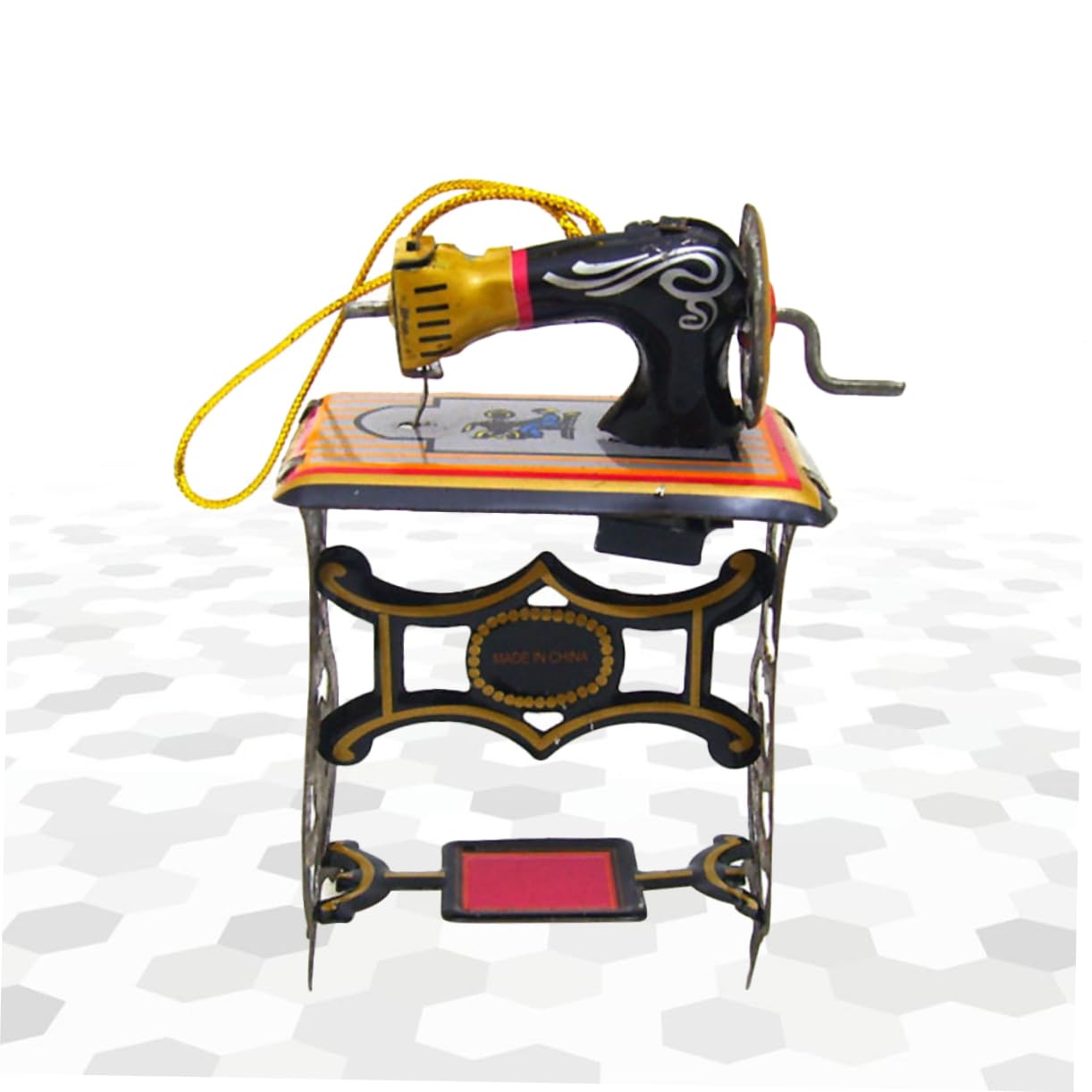 SAFIGLE 1pc Mini Sewing Machine Miniatures Water Table Xmas Hanging Decoration Sewing Machine Charm Tin Christmas Ornament Sewing Machine Hanging Pendant Hanging Ornament Model