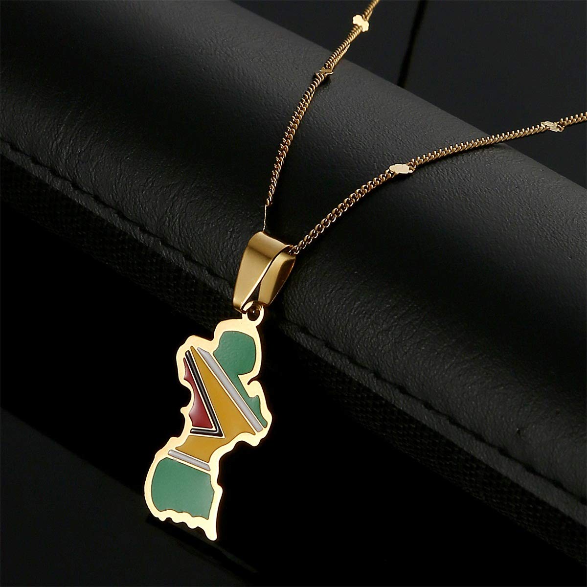 Stainless Steel Guyana Map Flag Pendant Necklace Guayana Charm Jewelry (Gold)