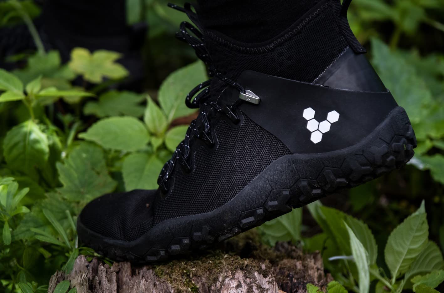 Vivobarefoot Magna Trail II FG, Mens Vegan Hiking Trainers with Barefoot Sole Obsidian