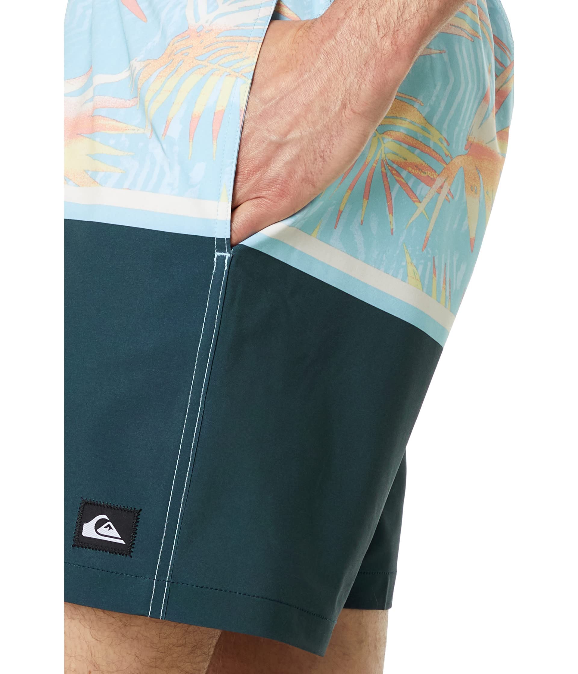 Quiksilver Men's Standard Surfsilk Division 17 Volley Swim Trunk Boardshort, Midnight Navy, X-Large