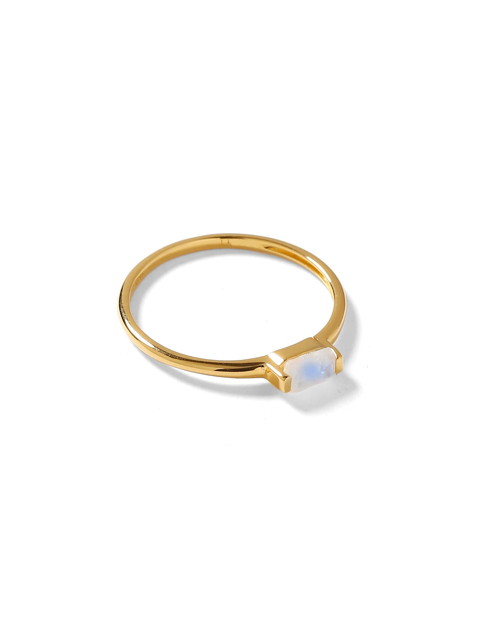 YoTreasure 0.26 Ct. Moonstone Solid 10K Yellow Gold Solitaire Ring Jewelry