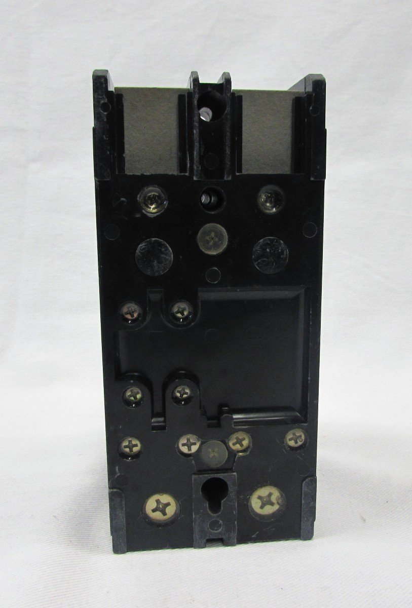 SCHNEIDER ELECTRIC Molded Case Circuit Breaker 240-Volt 150-Amp QBL22150 Panelboard Neutral Assy, Copper