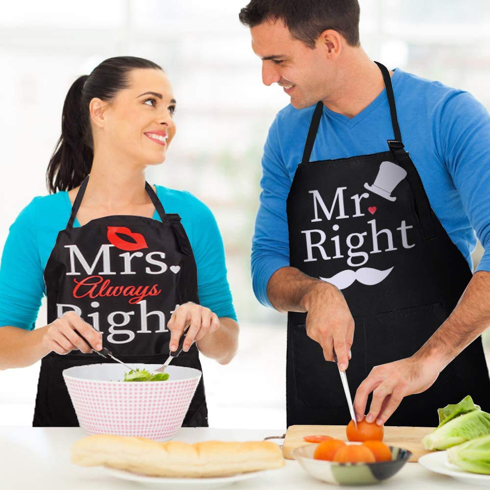 ZOORON Mr and Mrs 2 Pieces Kitchen Aprons Set Gifts, Anniversary Couple Gifts, Wedding Gifts for Couple,Aprons for Couplesā¦