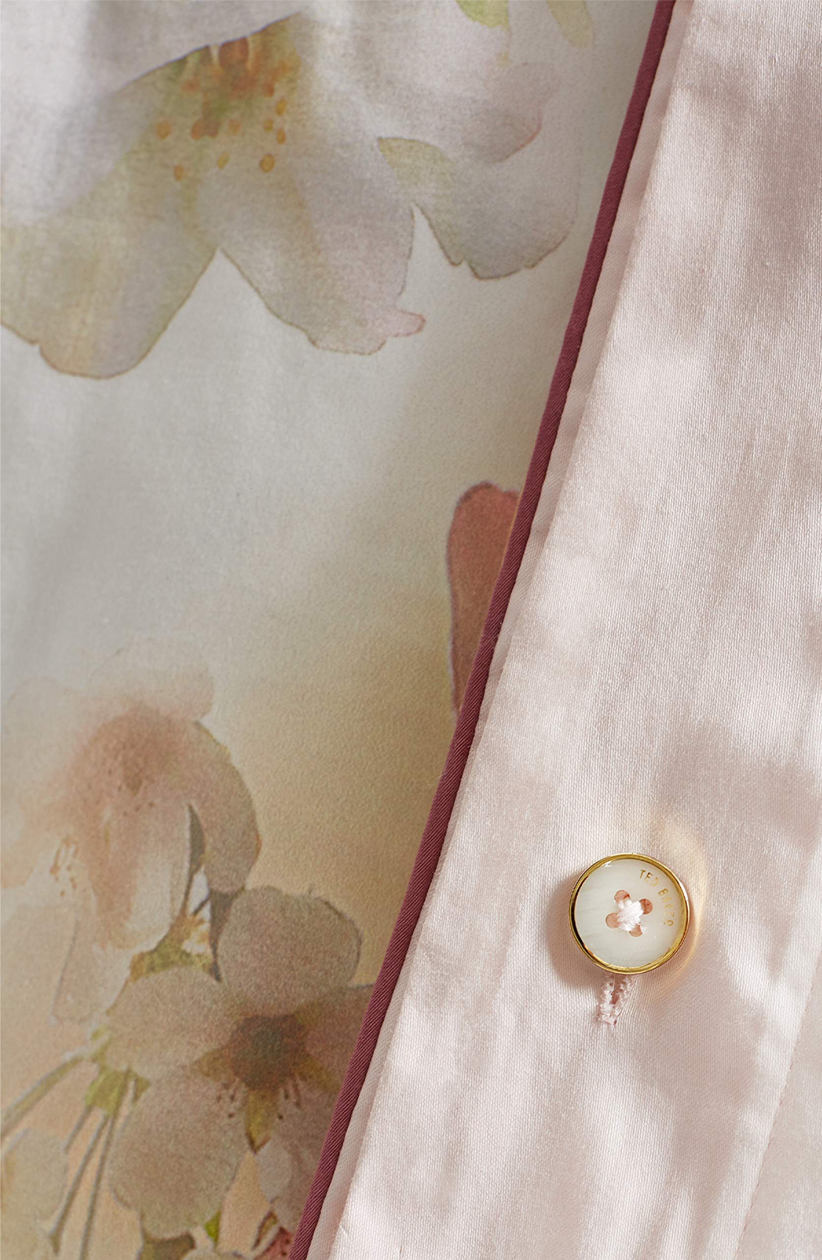 Ted Baker Vanilla Duvet Set, King, White