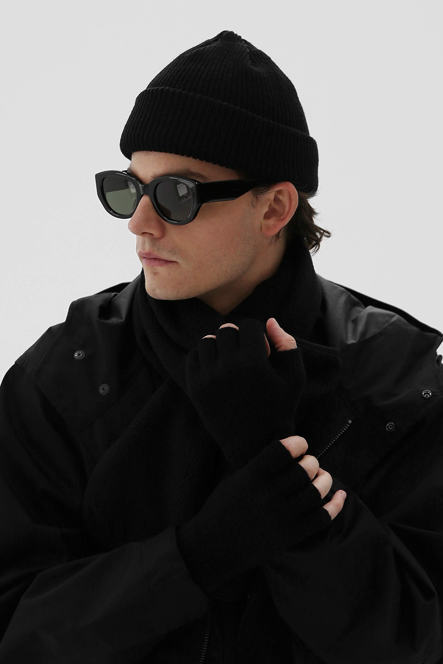 UNDERCONTROL Logo Label Unisex Fall Winter Outdoor Coloring Stretchy Knit Fingerless Warmer Korea Touch Screen Gloves (BLACK)