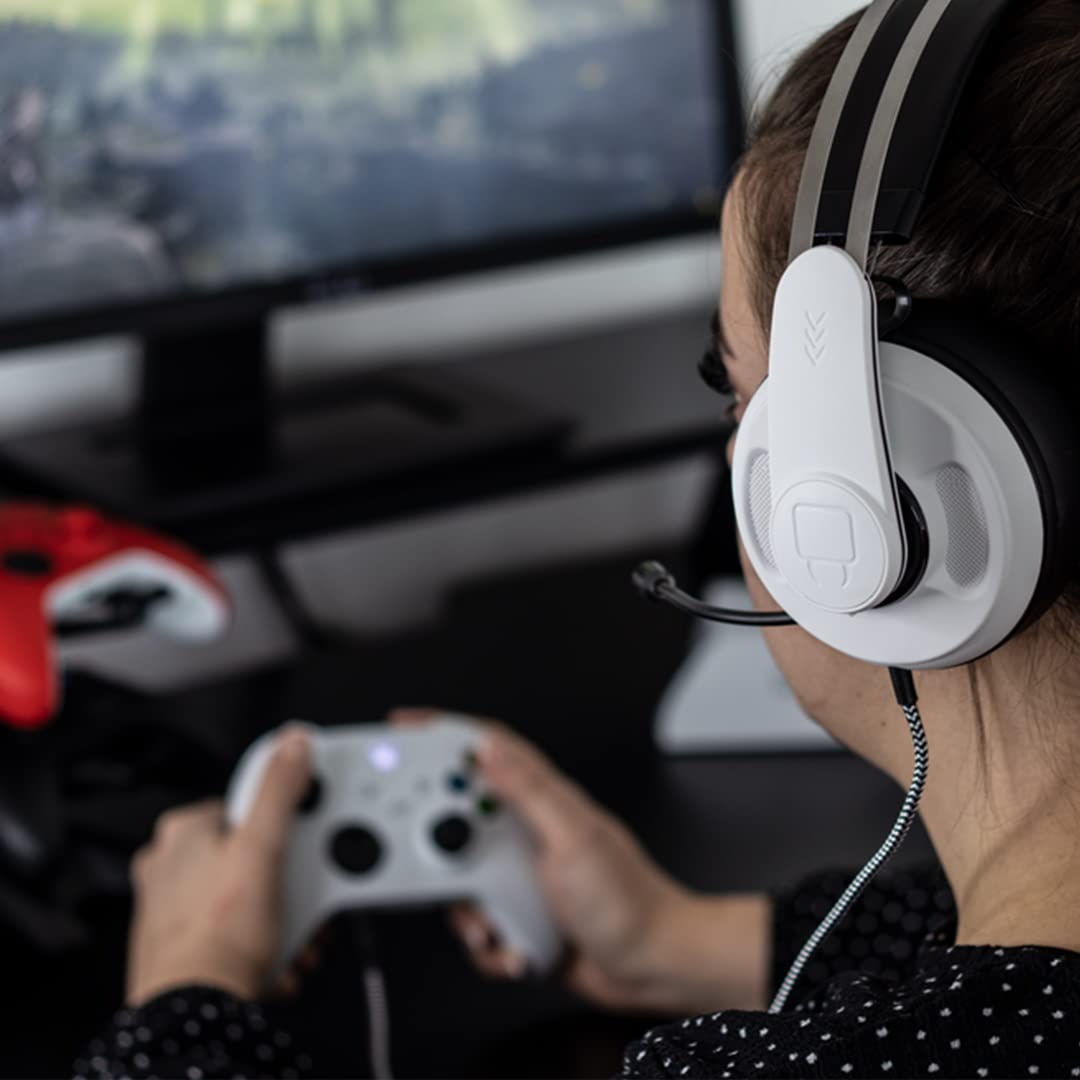Venom Sabre Multi-Format Gaming Headset - White