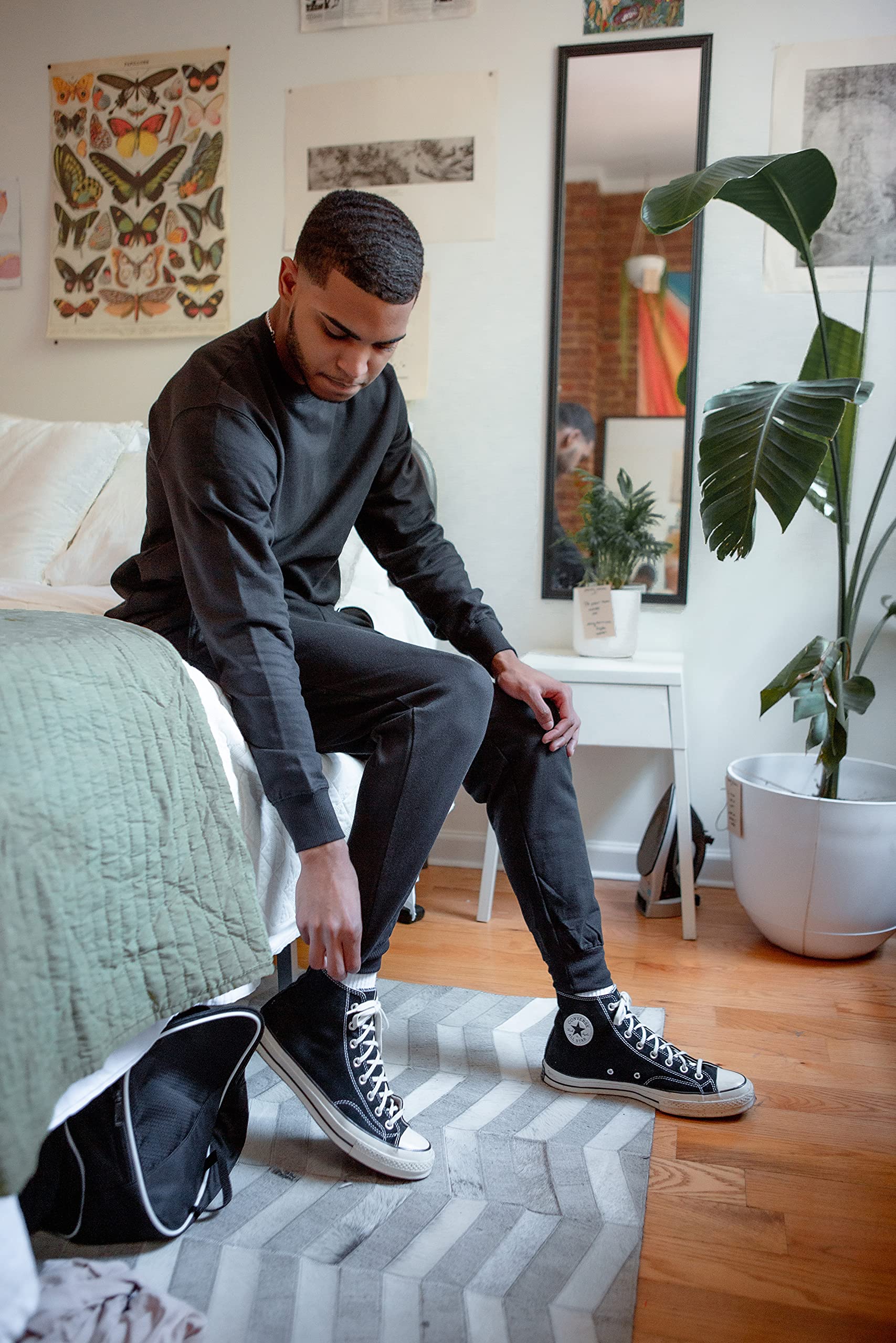Wardrobe X Mens Premium Fleece Crewneck Tracksuit | 2 Piece Solid Color Tracksuit Set with Crewneck and Sweatpants