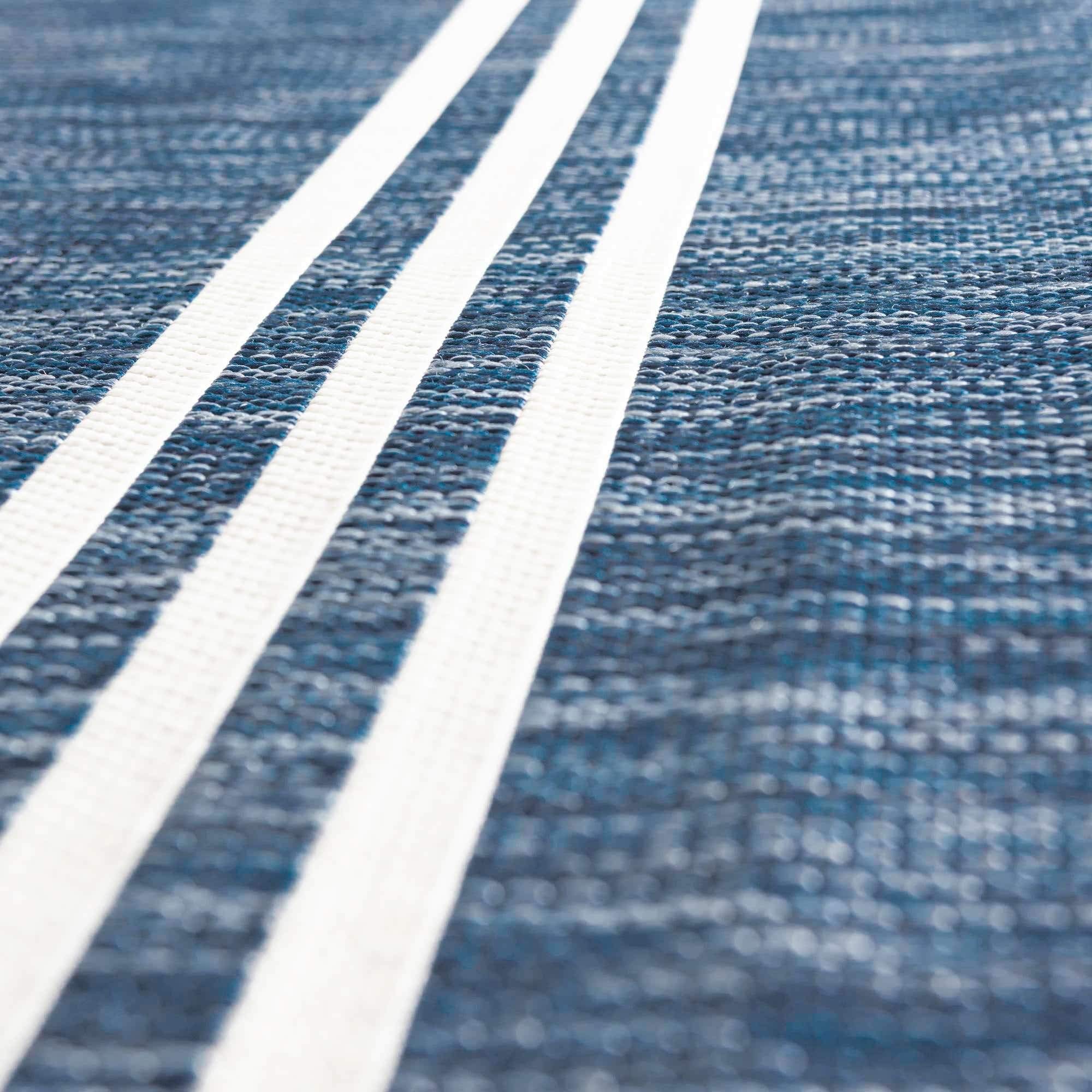 Unique Loom Outdoor Collection Area Rug - Anguilla (7' 10' x 10' Rectangle, Blue/ Ivory)