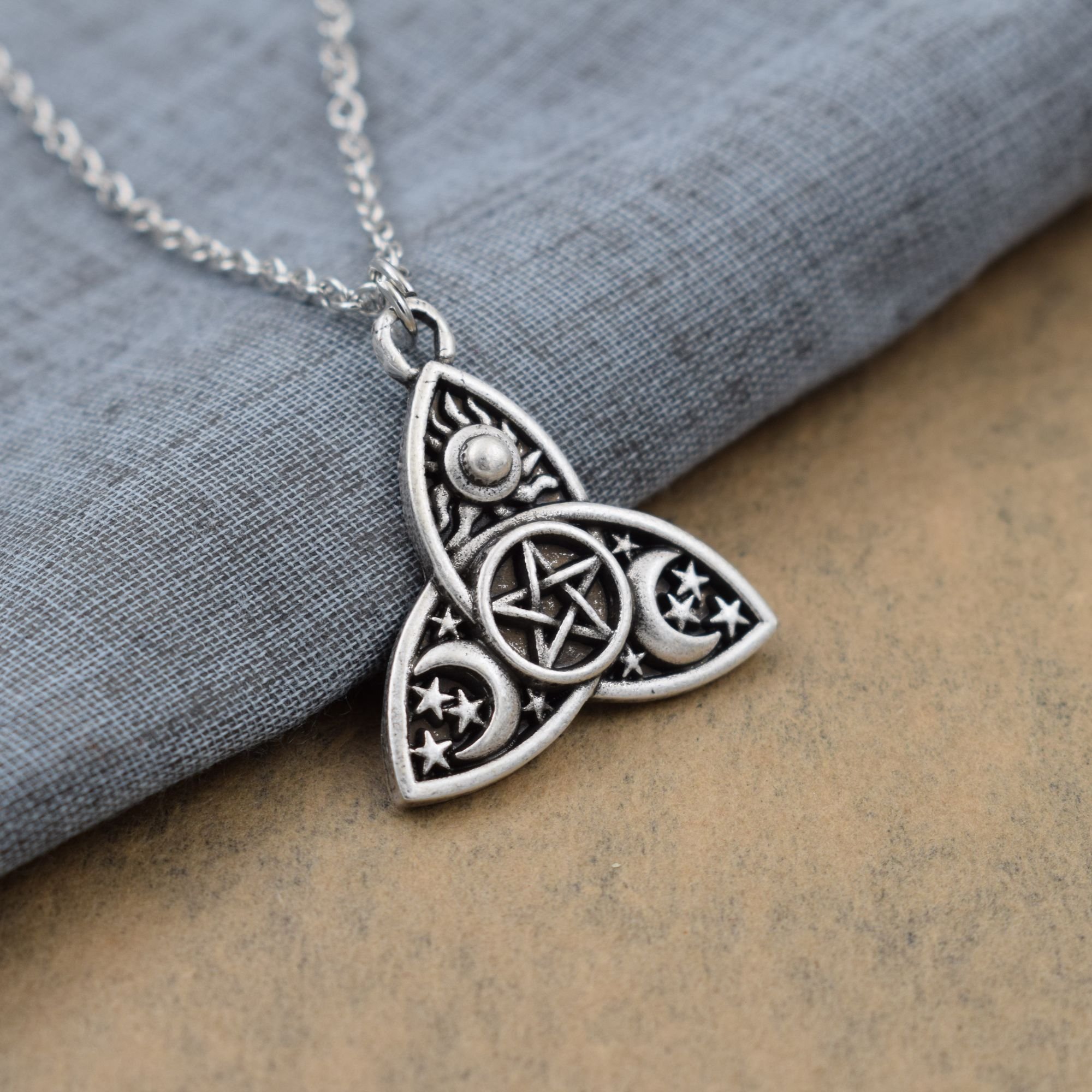 SanLan Triple Moon Goddess Triquetra Pentacle Necklace Pagan Wicca Pendant Necklace