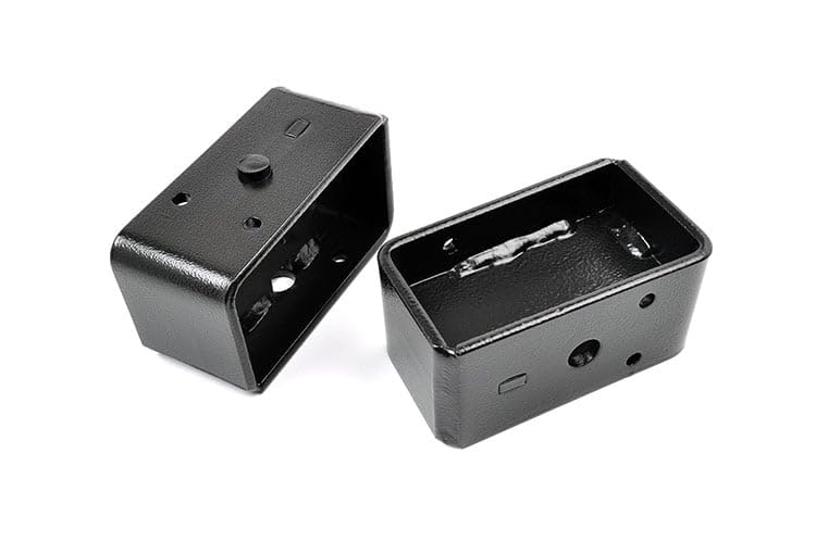 Rough Country 2.5" Leveling Lift Kit for 1999-2006 Chevy/GMC 1500 4WD - 28300