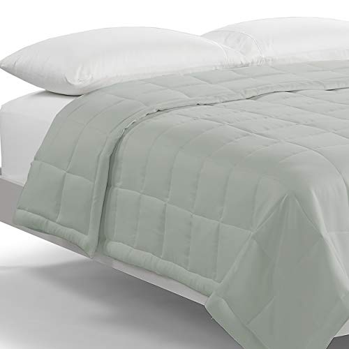 Serta Air Dry Perfect Sleeper, Down Alternative, Ultra Soft, Box Stitched Blanket, King, Seaglass