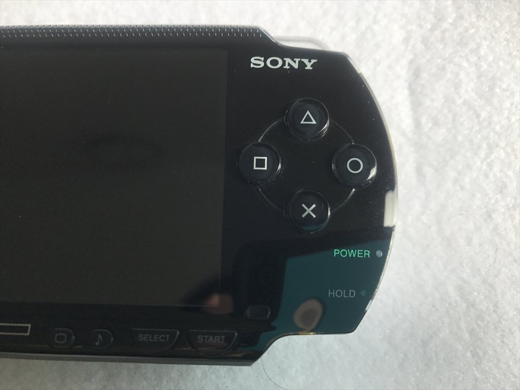 PSP「プレイステーション・ポータブル」 (PSP-1000) 【メーカー生産終了】