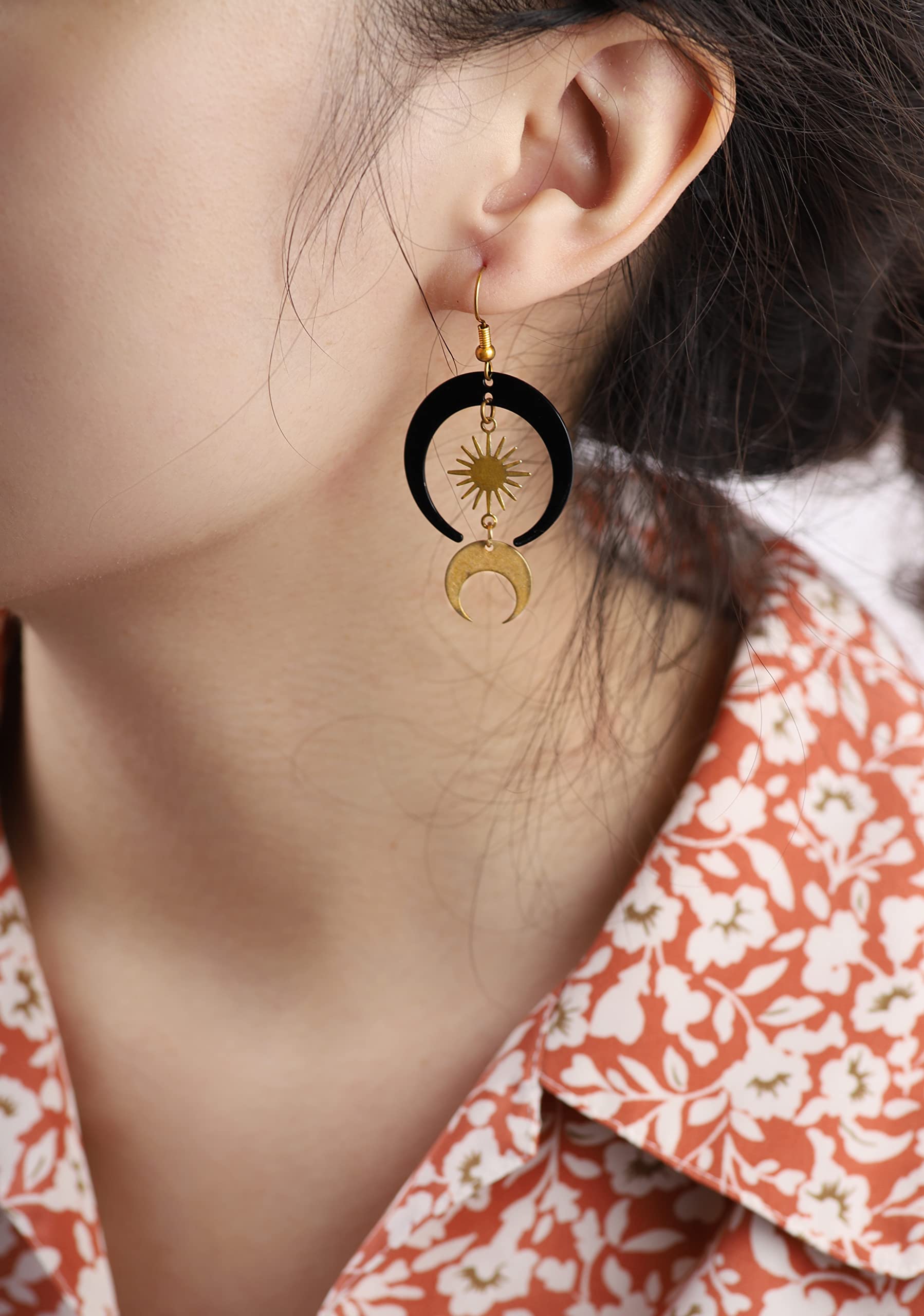 Sacina Gothic Boho Sun and Moon Earrings, Crescent Moon Star Pendant, Celestial Earrings, Goth Jewelry Gift for Women (Black Moon Sun)
