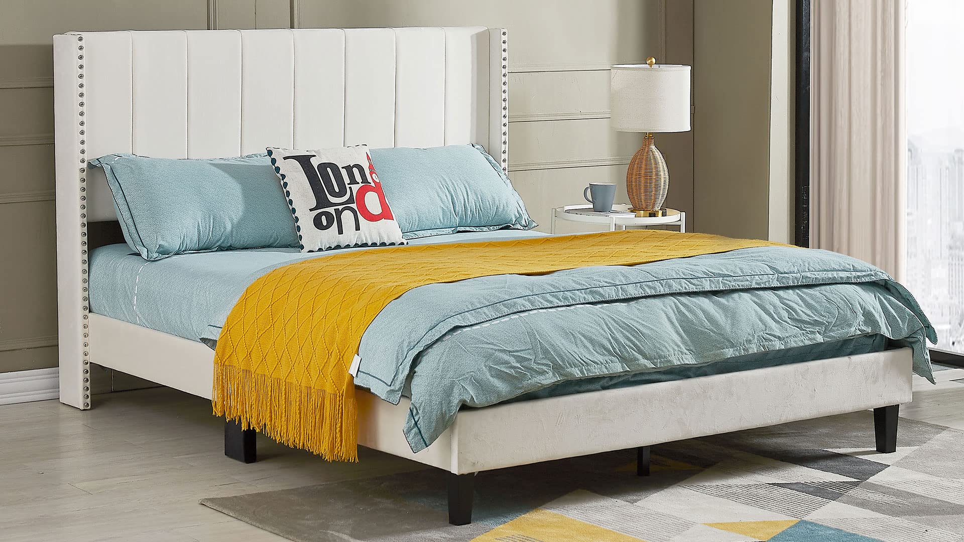 Royard Oaktree Queen Size Tufted Upholstered Bed Frame Low Profile Velvet Bed Frame Platform with Raised Wingback Headboard/No Box Spring Required/Wood Slat Support/Black