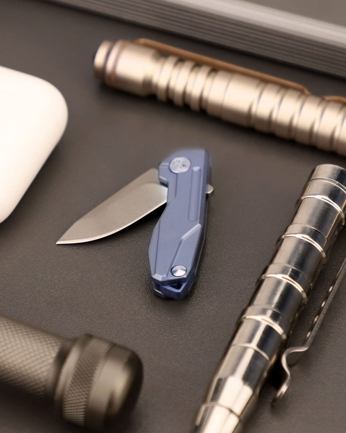 Samior HY002 Ultra Small Little Folding Pocket Flipper Knife, 1.3β D2 Damascus Blade, Blue Titanium Handle with Frame Lock, Mini EDC Keychain Necklace Knives (Blue)