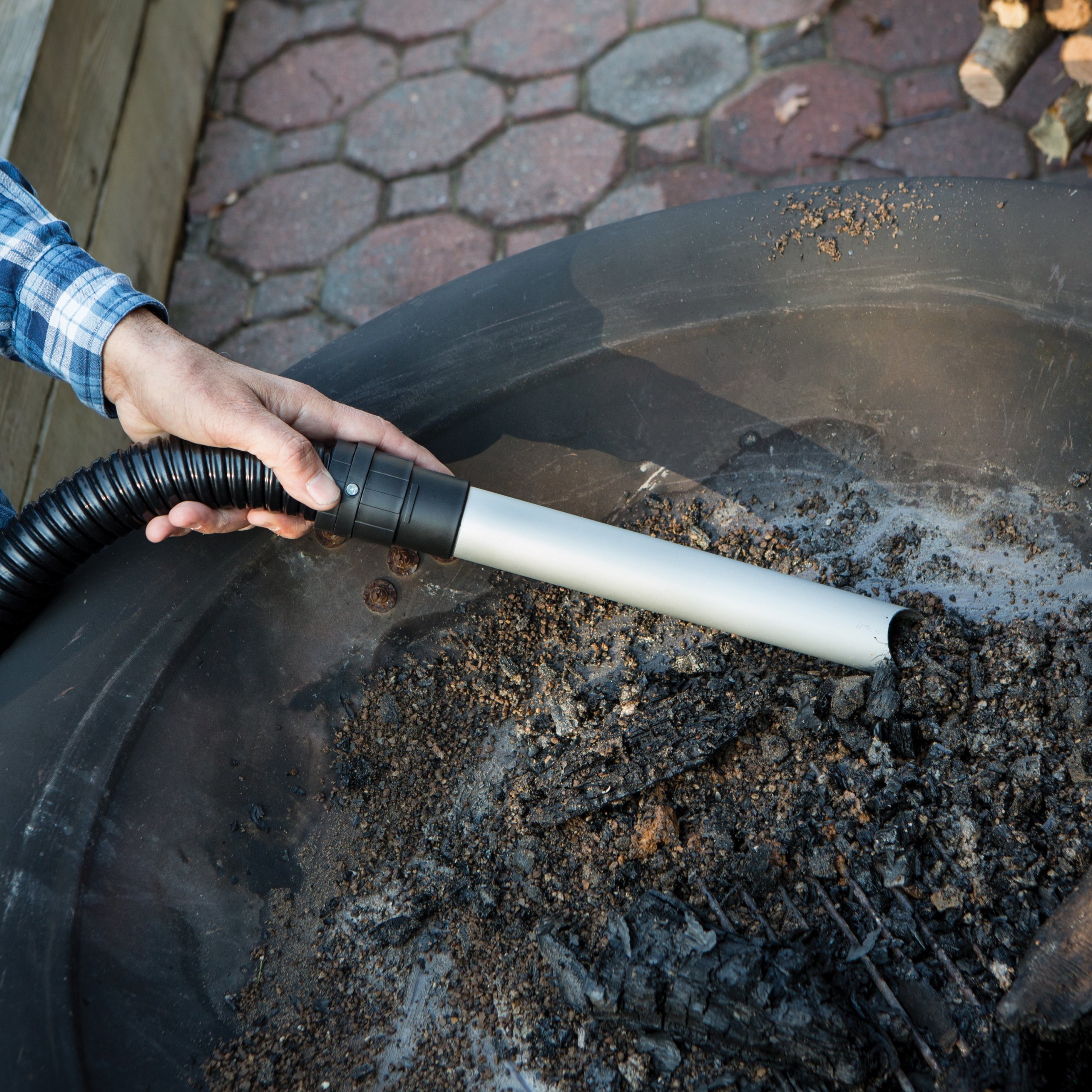 Snow Joe 4.8 Gallon Ash Vacuum for Fireplace & More (Renewed)