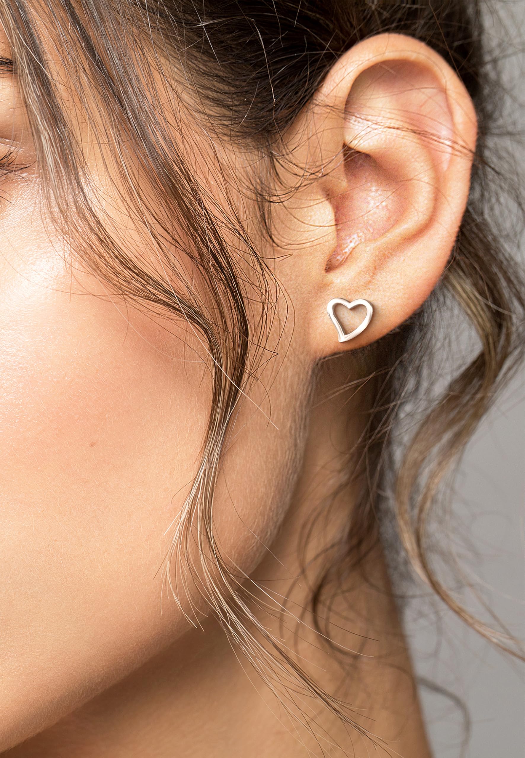 SOFIA MILANI - Solid 925 Sterling Silver Earrings for Women - Heart Stud Earrings - 20484