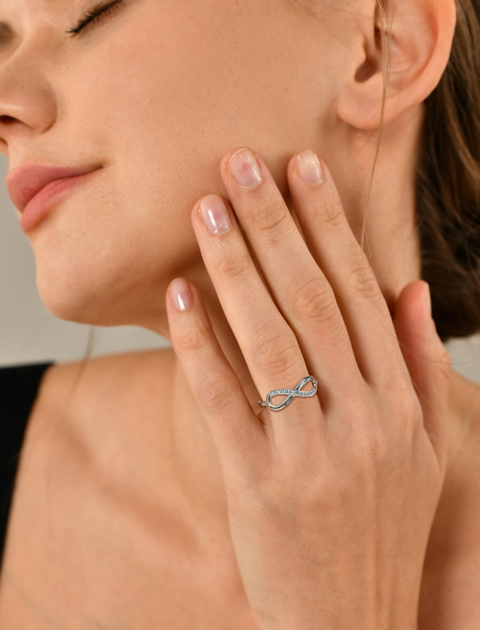 YL Infinity Rings 925 Sterling Silver Engagement Ring Cubic Zirconia Anniversary Jewelry for Women-size8