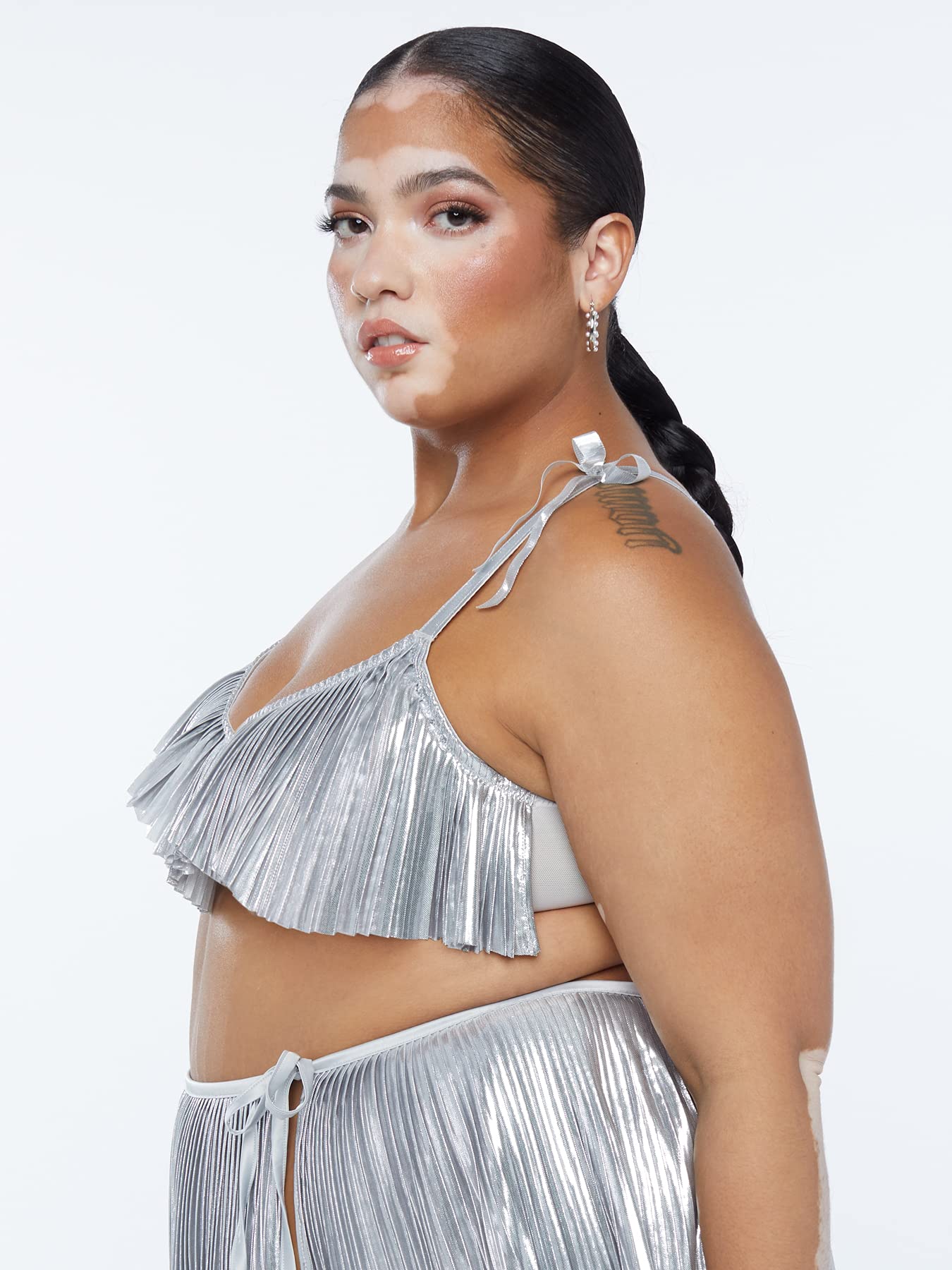 Savage X Fenty, Women's, Pleated Lamé Unlined Bra, Spaced Out Metallic Silver, 34C