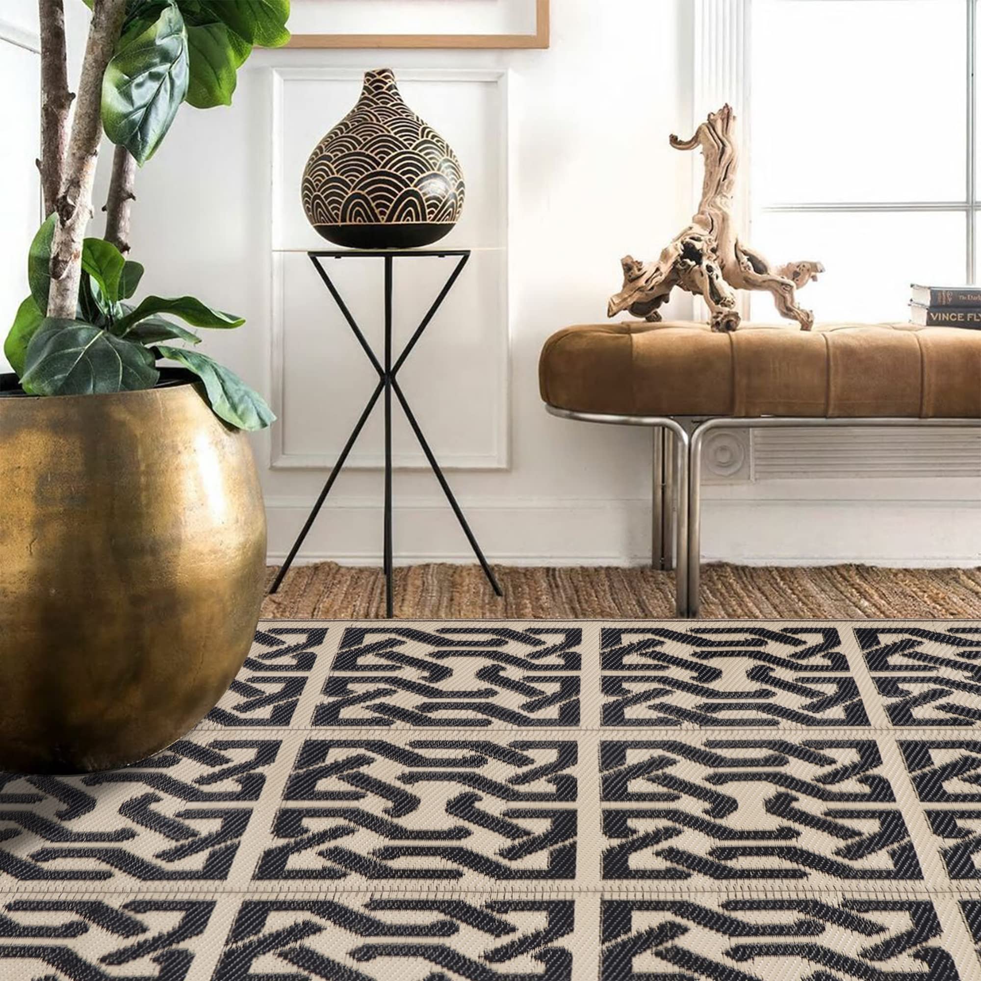 SAND MINE Reversible Mats, Plastic Straw Rug, Modern Area Rug, Large Floor Mat and Rug for Outdoors, RV, Patio, Backyard, Deck, Picnic, Beach, Trailer, Camping (9' x 12', Grey Arrow)
