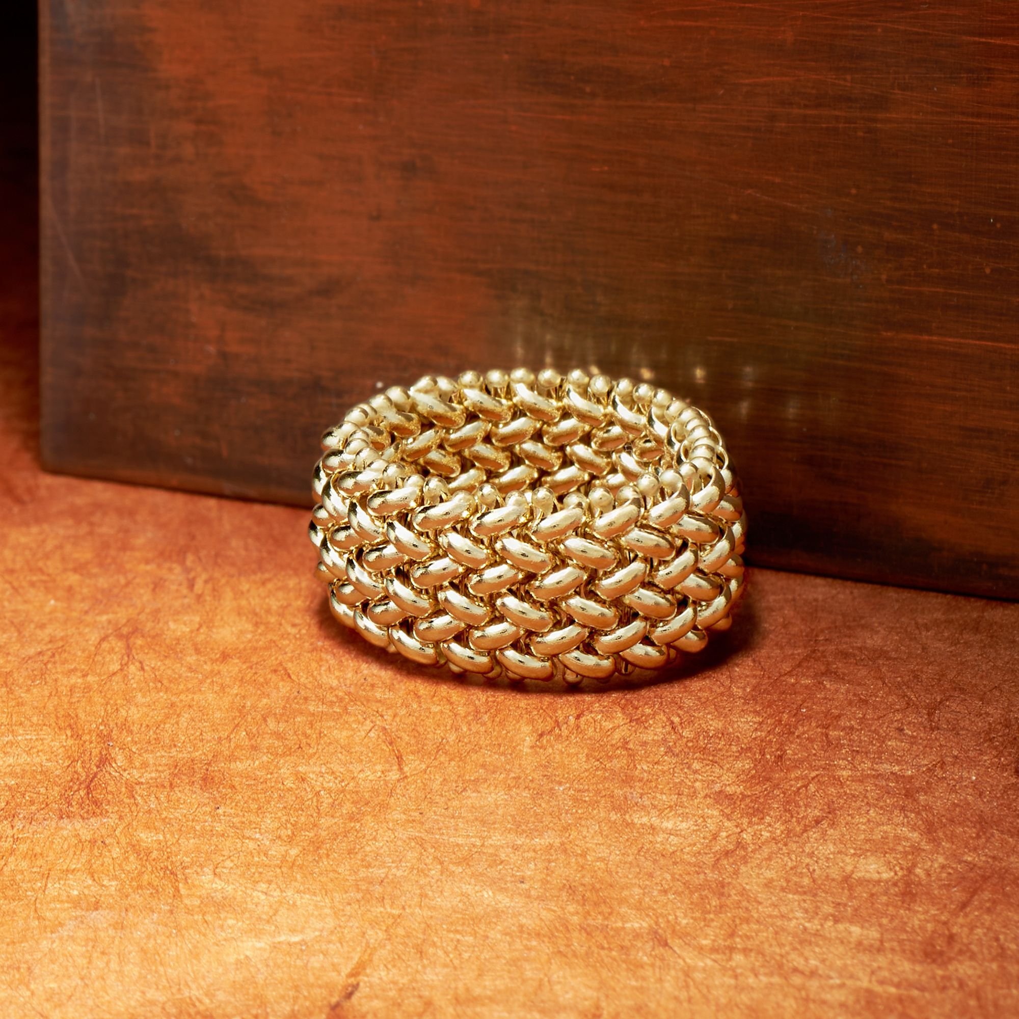 Ross-Simons Italian 14kt Yellow Gold Riso-Link Ring. Size 9