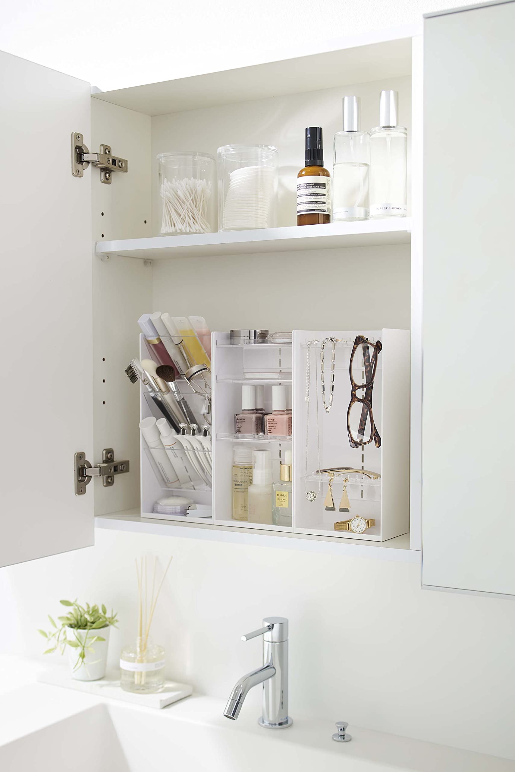 YAMAZAKI Home Tower Jewelry & Makeup Organizer, Standup Cosmetic Storage Box, Display Case - Angled - Abs Plastic