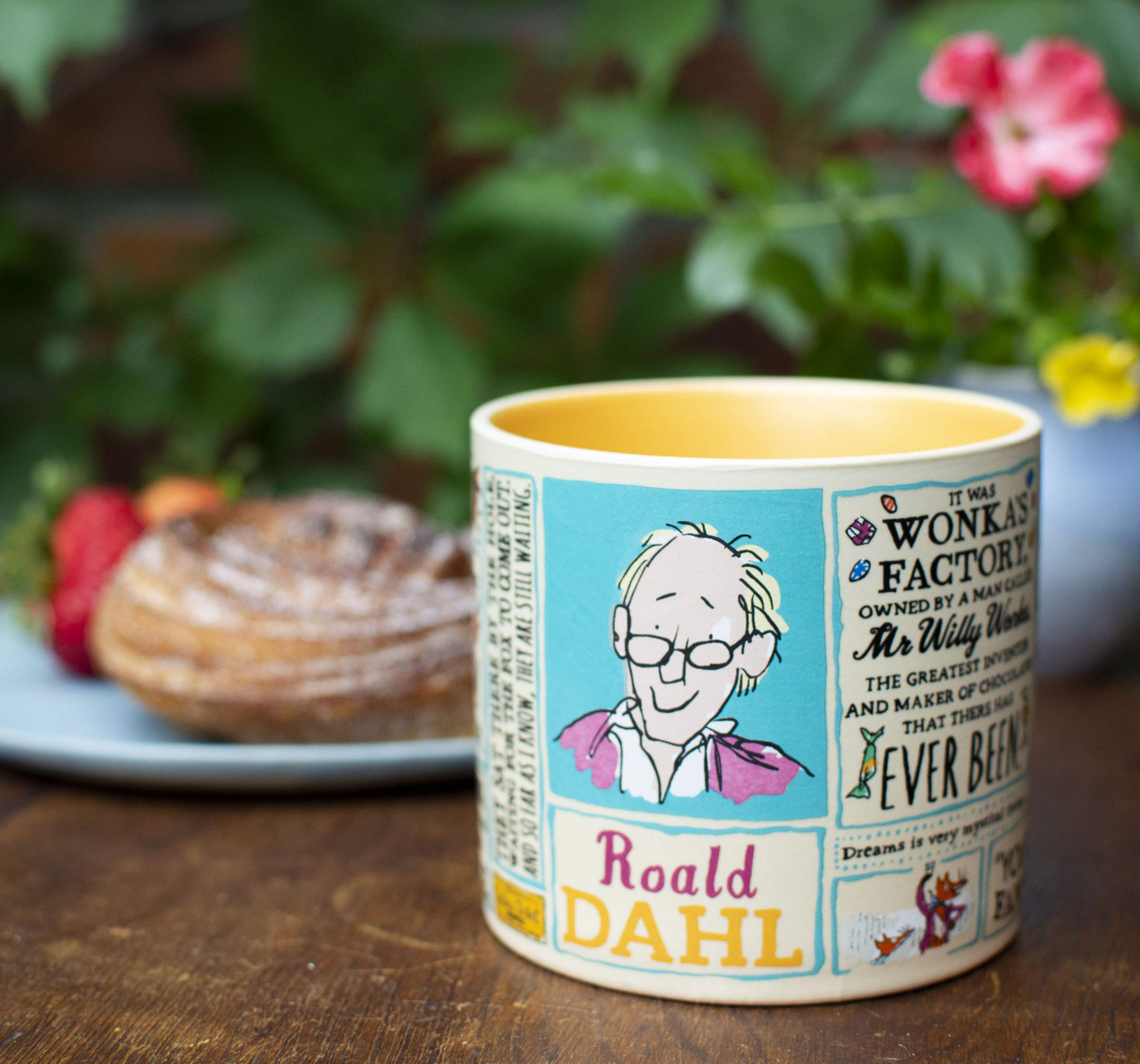 The Unemployed Philosophers Guild Roald Dahl Coffee Mug - Famous Characters and Quotes - Comes in a Fun Gift Box