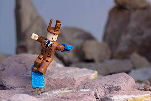Roblox Action Collection - Legends of Roblox Six Figure Pack [Includes Exclusive Virtual Item]