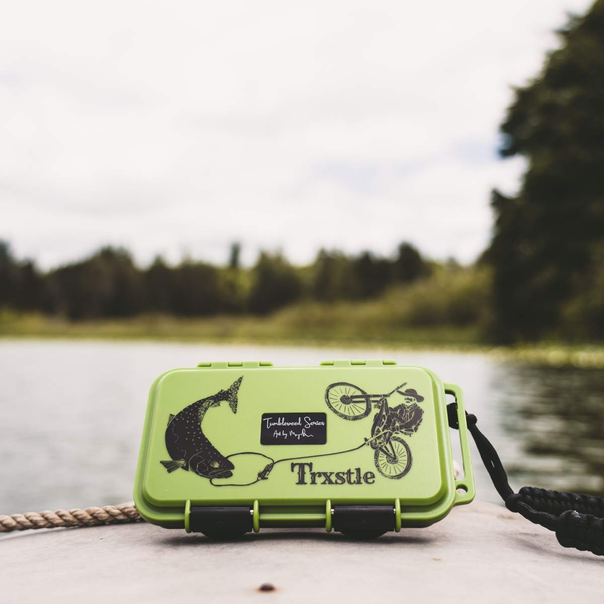 Trxstle River Locker