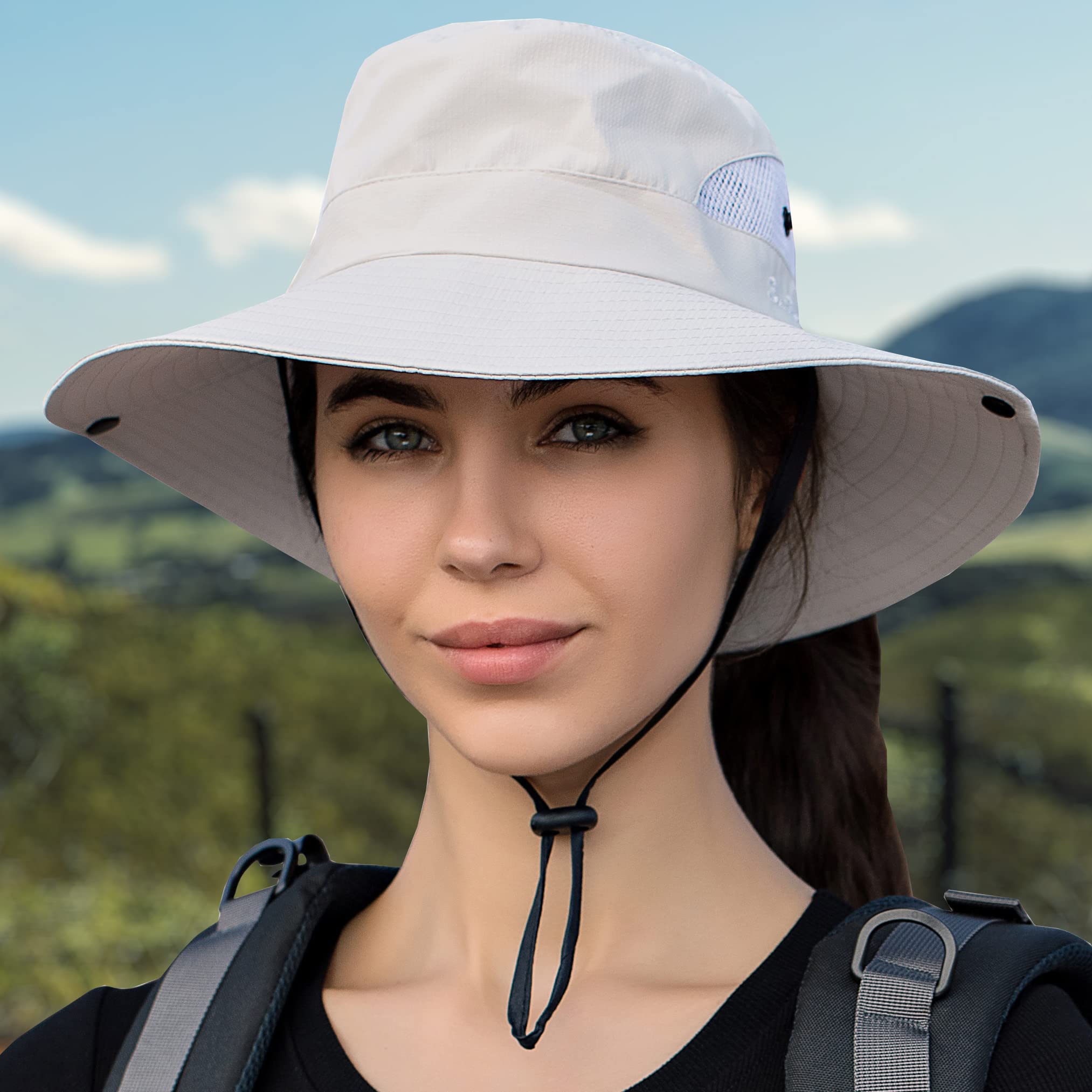 ZEXIAN Women's Sun Hat UV Protection Ponytail Hat for Beach Fishing&Hiking(Pure Beige & Pure Black)