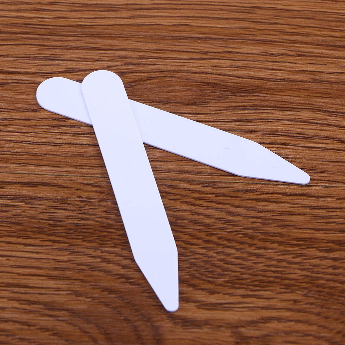 WINOMO 200pcs 3 Sizes Dress Collar Stays Collar Bones Dress Shirt Collar Support Collar Stiffeners Collar Inserts Collar Stay Holder for Shirt Dressing