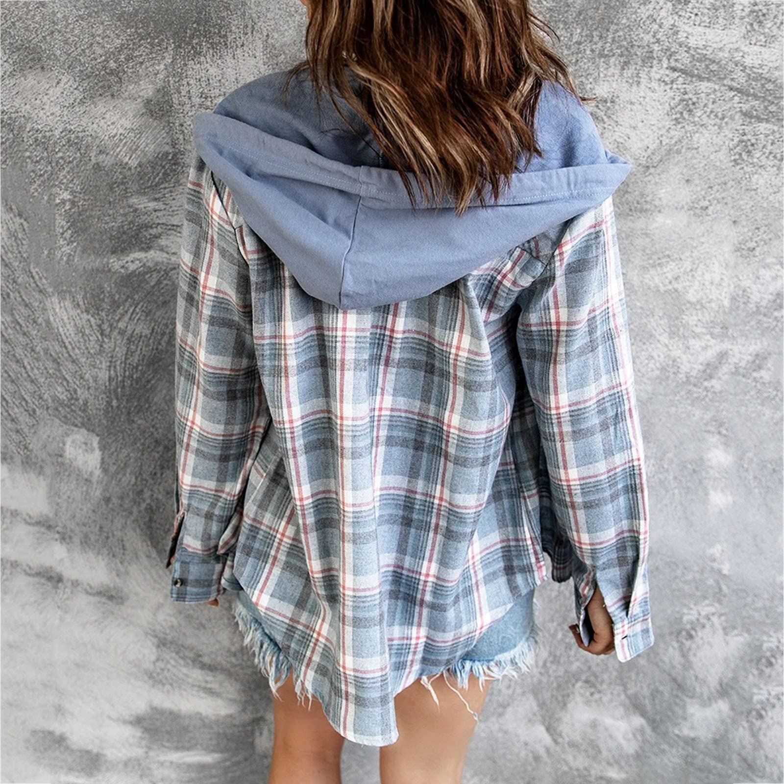 Womens Flannel Color Block Plaid Blouses Button-Down Pocket Long Sleeve Tops Plaid Jackets for Women Blue