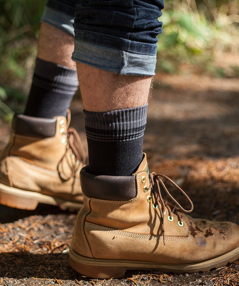 Showers Pass Waterproof Crosspoint WP Crew Sock, Chili Red, L/XL.