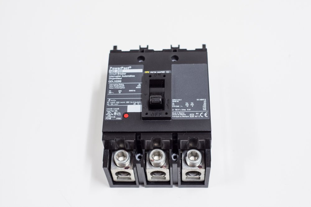 SCHNEIDER ELECTRIC 240-Volt 125-Amp QDL32125 Molded Case Circuit Breaker 600V 150A