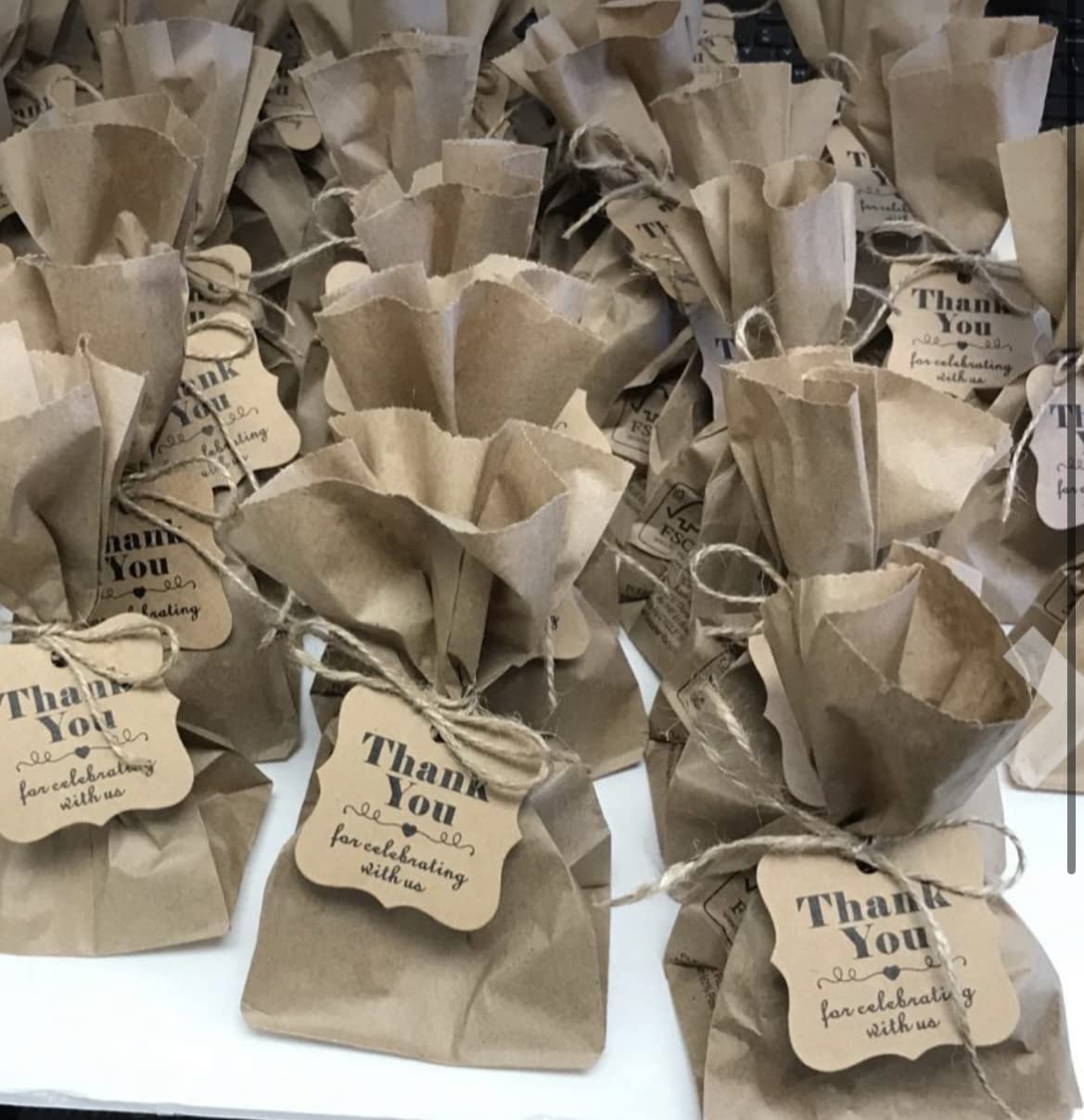 Takeout Essentials 1 Lb Mini Small Kraft Brown Paper Bag 6.87" x 3.5" x 2.37" (100 Count)