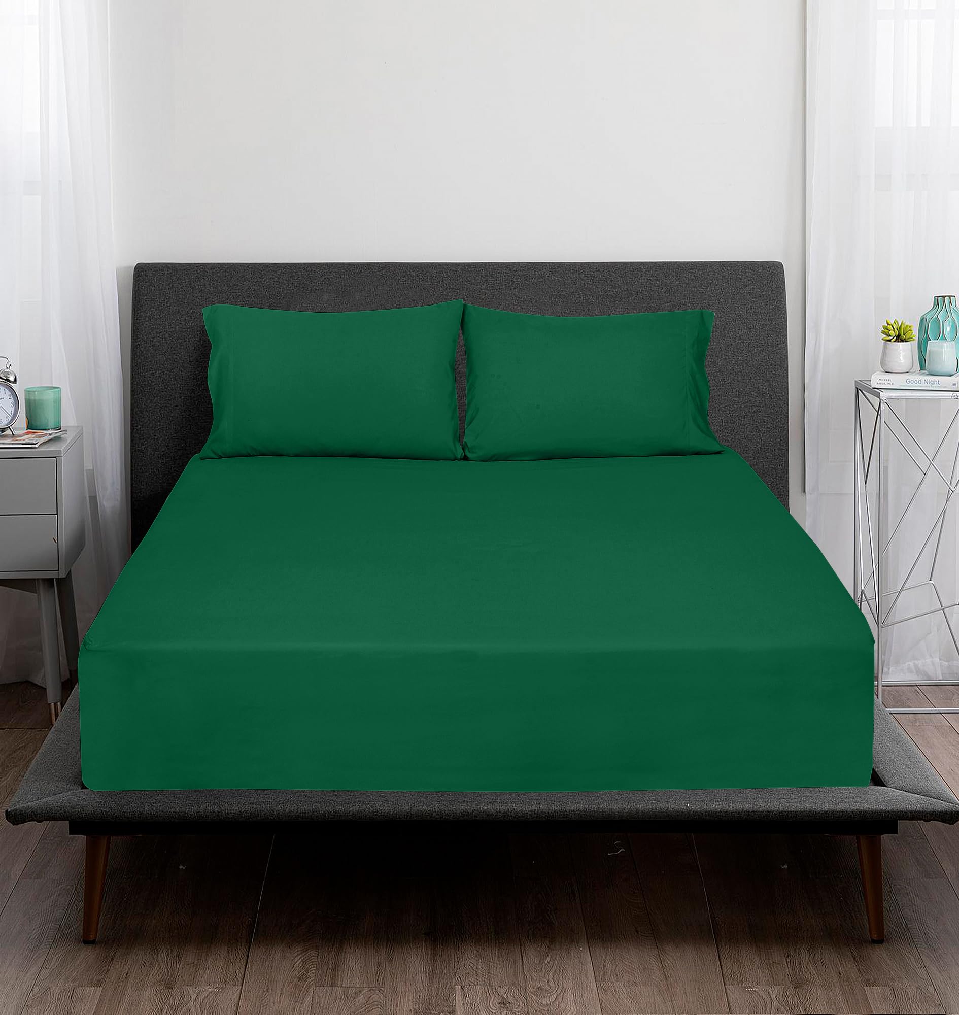 ROYALE LINENS 300 Thread Count 100% Long Staple Combed Cotton Sheet Set - 4 Piece Bed Sheet 1 Fitted Sheet, 1 Flat Sheet, 2 Pillowcase - Breathable Cool & Crisp Percale Sheet Set (Queen, Hunter Green)