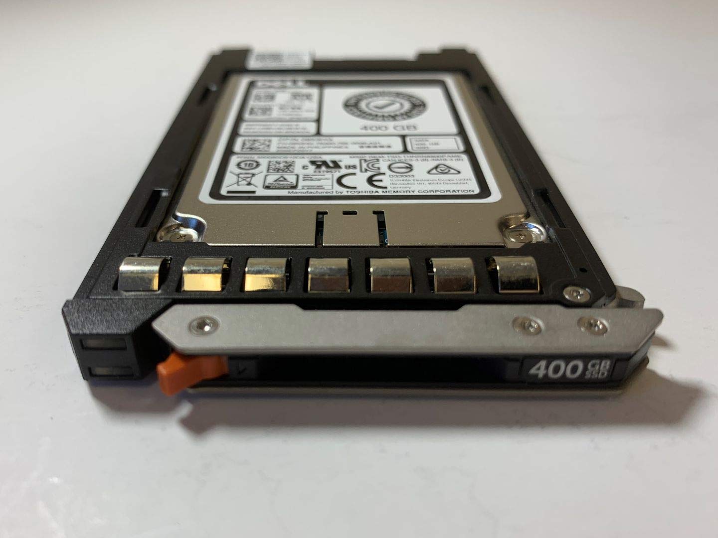 Toshiba 400GB SSD 1.8" 6Gb/s SATA Solid State Drive Model: THNSF8400CAME DP/N: 853HG