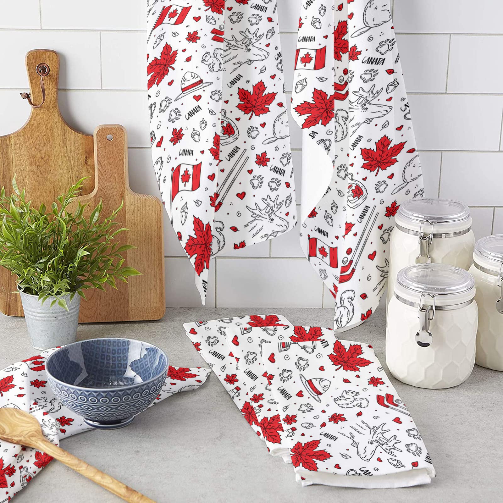 ZOE GARDEN Marple Beaver Flag Kitchen Towels, Absorbent Microfiber Kitchen Dish Hand Tea Bath Towel, Canada Red White Flag Quick Dry Cleaning Cloth Dishclothes Decorative Sets, (1-PC, 18x28)