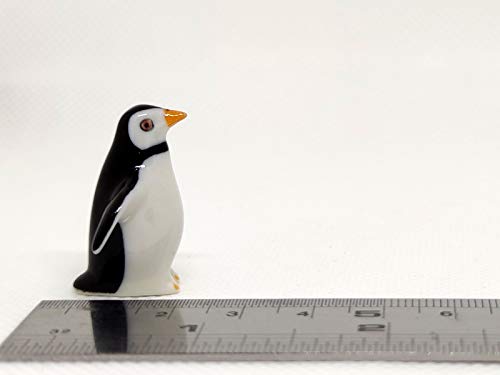 SSJSHOP Penguin Tiny Dollhouse Figurines Ceramic Hand Painted Animals Collectible Small Gift Home Garden Decor (V1)