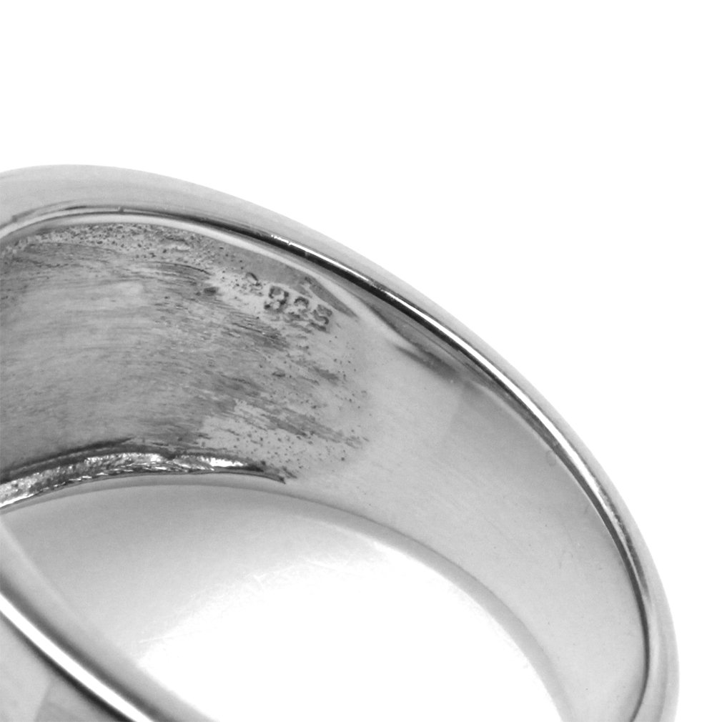 Silvershake Cubic Zirconia White Gold Plated 925 Sterling Silver Elephant Embossed Ring Size 7