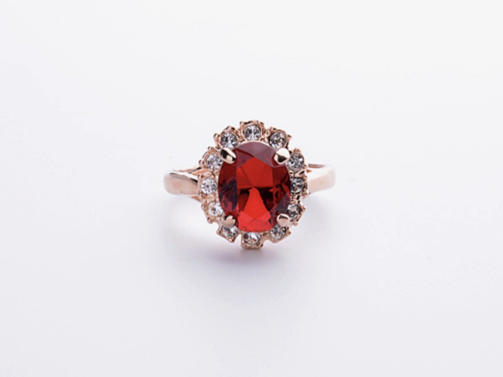 Rose Gold Plated Oval Shaped Ring with Ruby Red Swarovski element Crystal and Clear Round Shaped Cubic Zirconia Fashion Jewelry for Women (8)