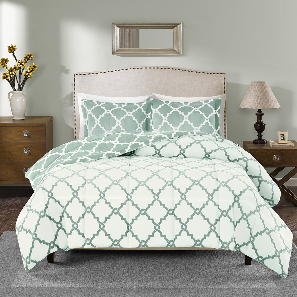 Sleep Philosophy True North Peyton Reversible Fretwork Print Plush Comforter Set Bedroom Comforters with Shams Ultra Soft and Cozy, Full/Queen, Aqua