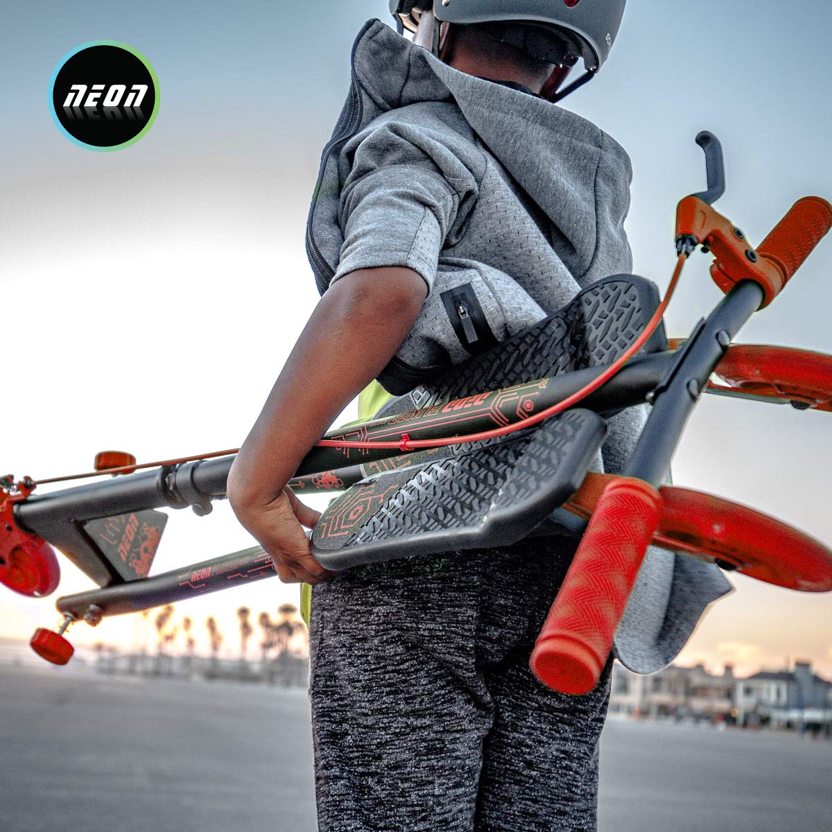 Yvolution Neon Fliker DLX Scooter Self Propelling LED Wiggle Scooter Foldable Drifting Scooter with Light Up Wheels for Kids Age 7+