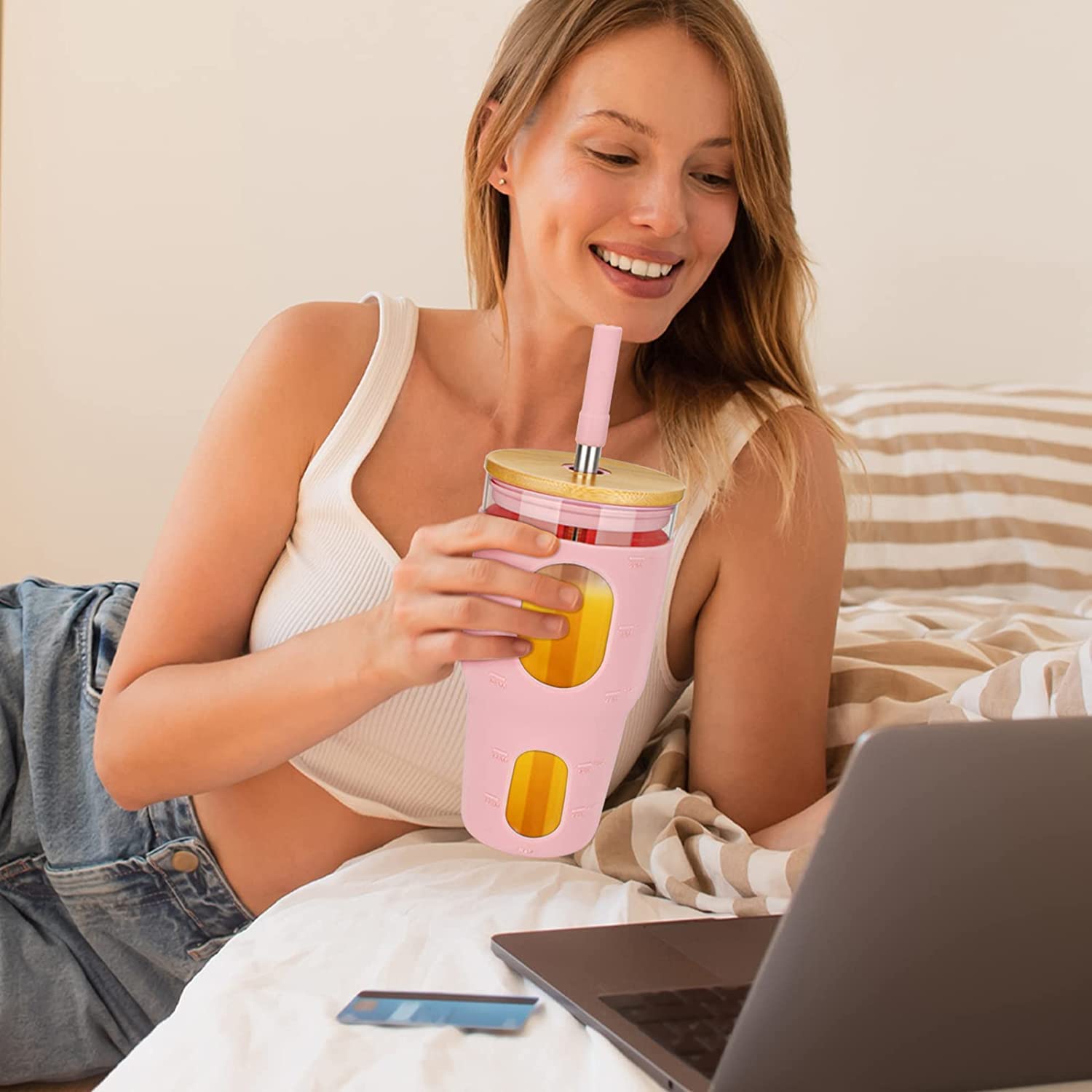 Tronco 32 Oz Tumbler with Straw and Lid, Reusable Drinking Glass Cup with Time Marker, Silicone Sleeve, Fits Cup Holder and Without BPA for Boba Smoothie, Tea, Iced Coffee (Black)